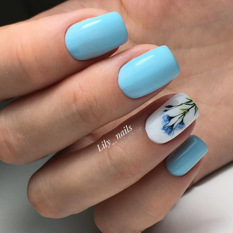 Голубой маникюр: идеи и тренды (350+ фото) 2026